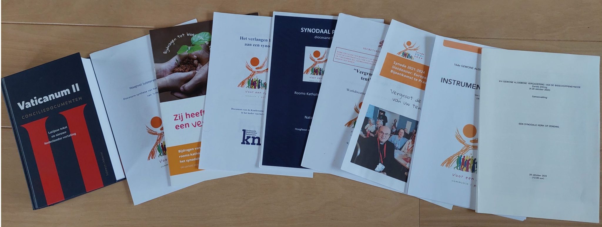 Officiële documenten - Luisterend op weg